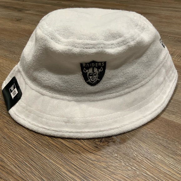 New Era | Accessories | Las Vegas Raiders Nfl New Era Terry Cloth ...